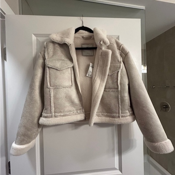 Hollister | Jackets & Coats | Womens Shearling Jacket Cream | Poshmark